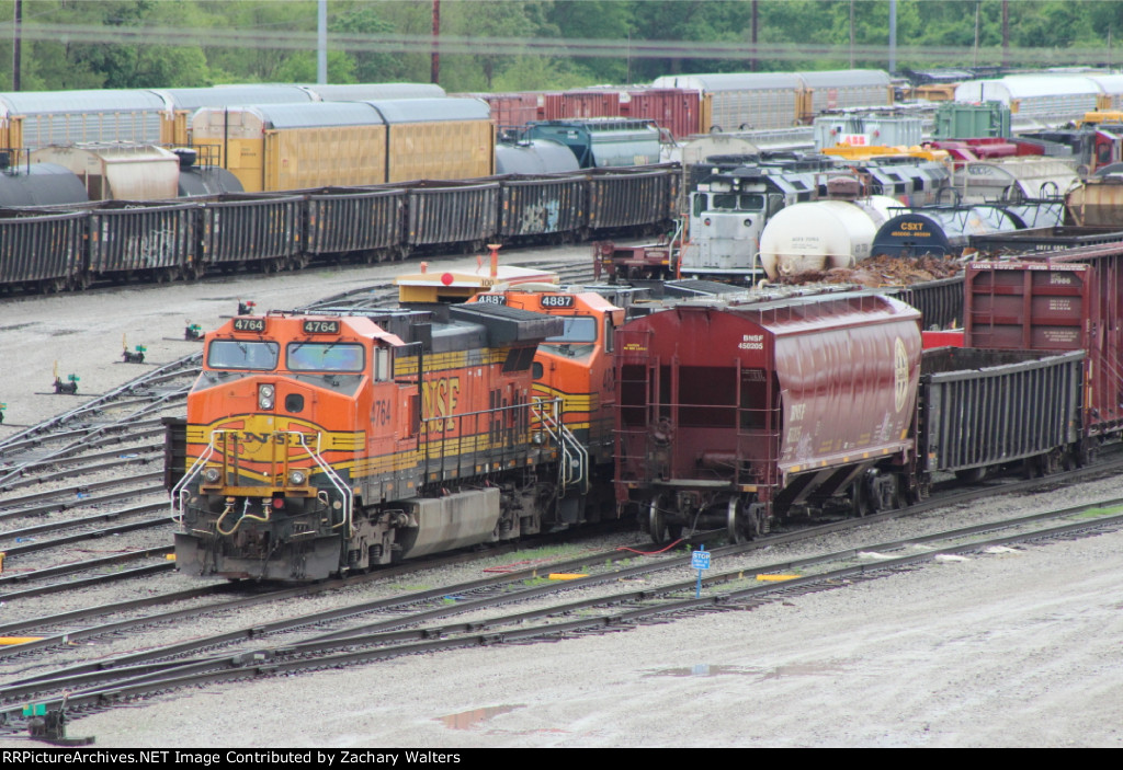 BNSF 4764 4887